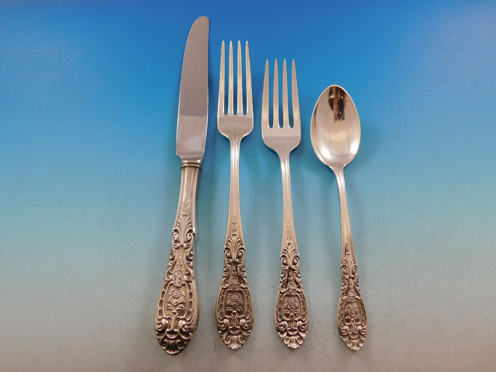 Southern Grandeur by Easterling Sterling Silver Flatware Set Service 24 ...