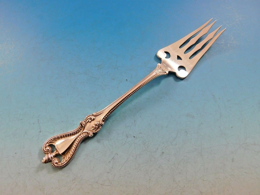 Old Colonial by Towle Sterling Silver Fish Fork Pierced Old Fashioned 6 ...
