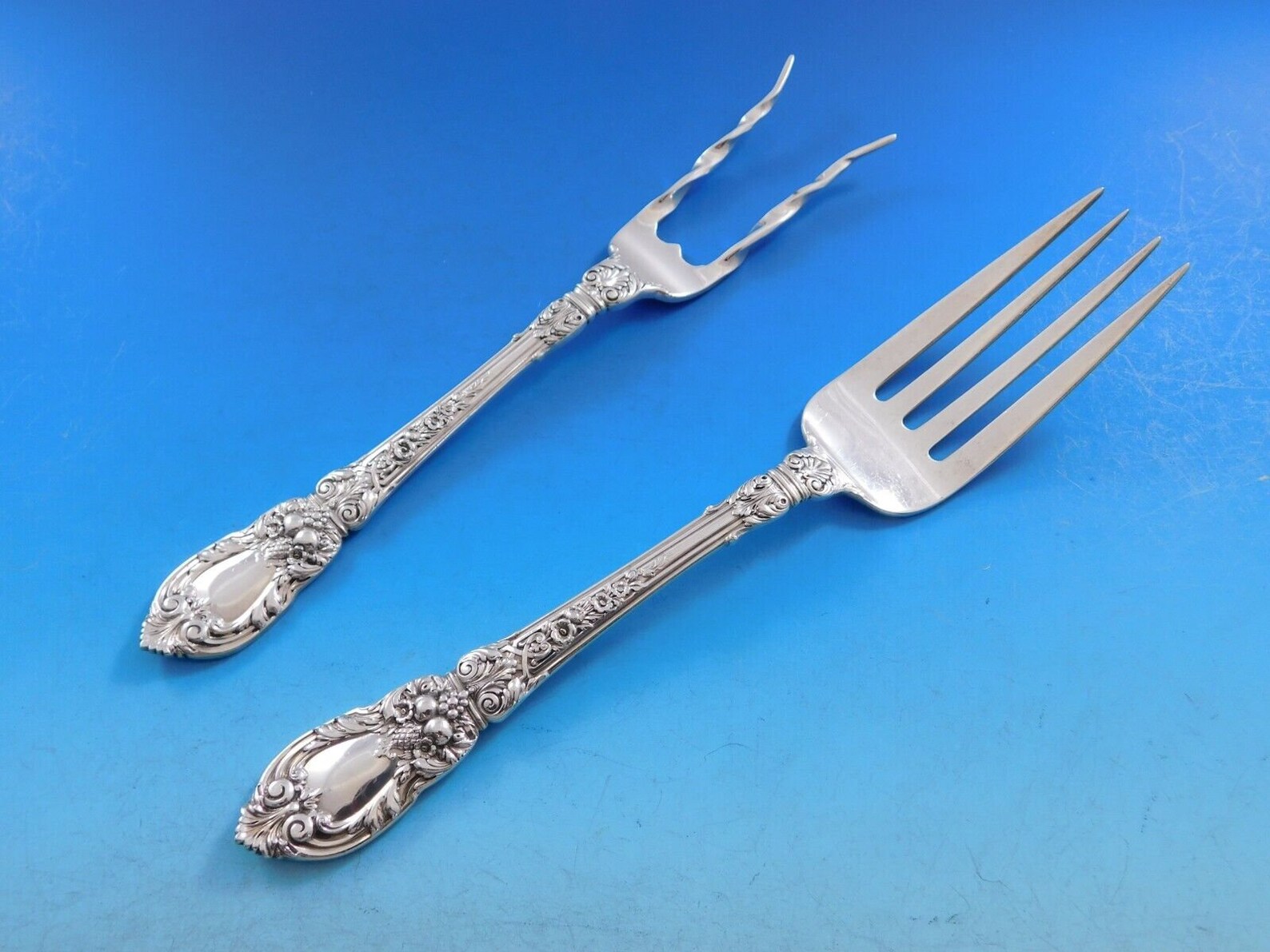 Charles II by Lunt Sterling Silver Flatware Set for 12 Service 174 ...