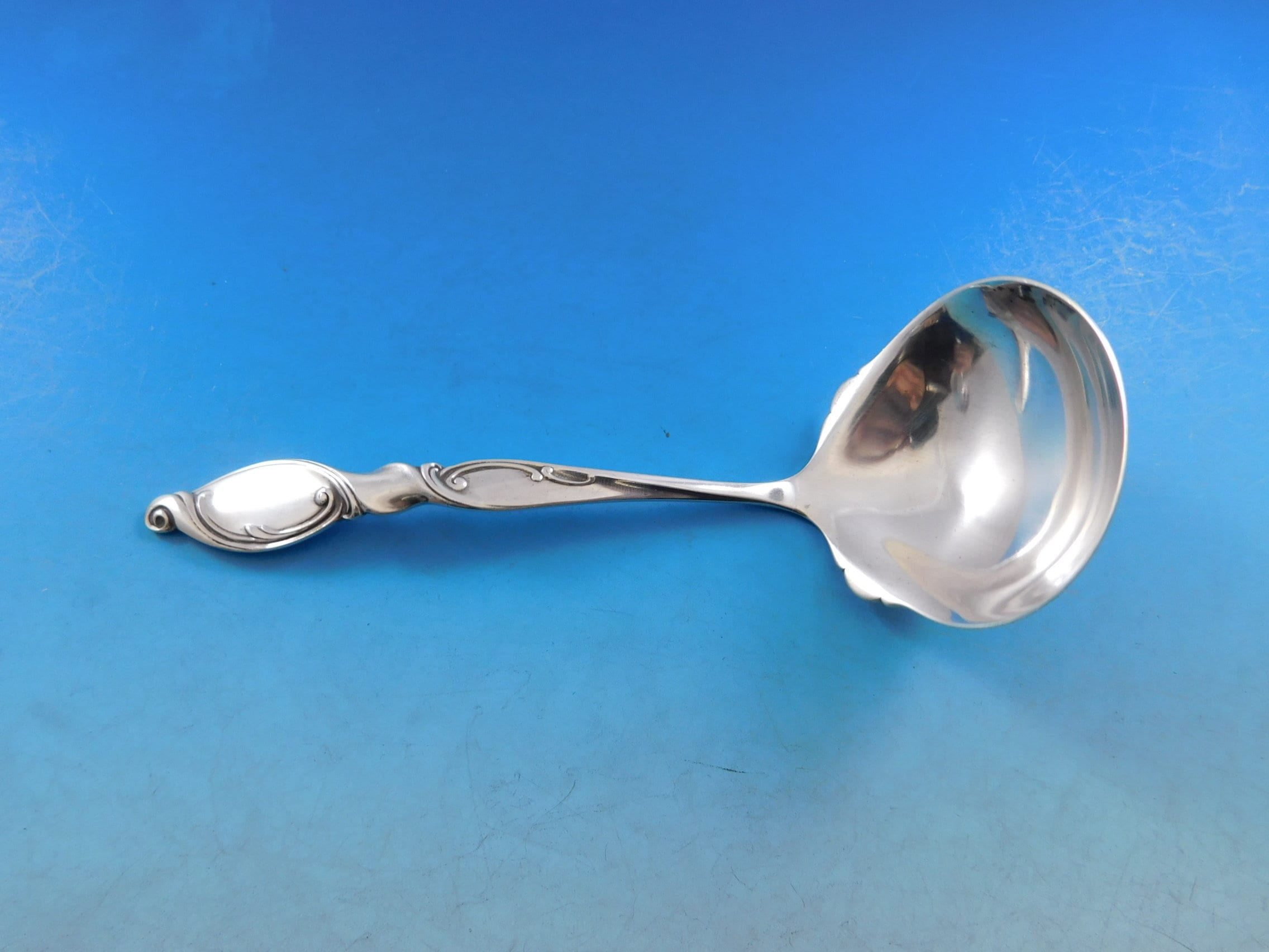 Silver Swirl by Wallace Sterling Silver Flatware Set for 8 Service 52 ...
