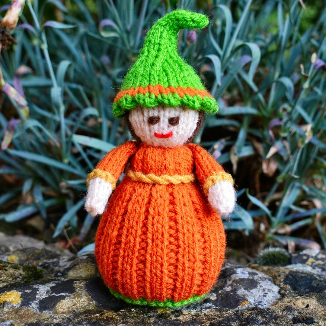 Halloween Pumpkin Doll - Knitting Pattern - Halloween Crafts - Doll ...