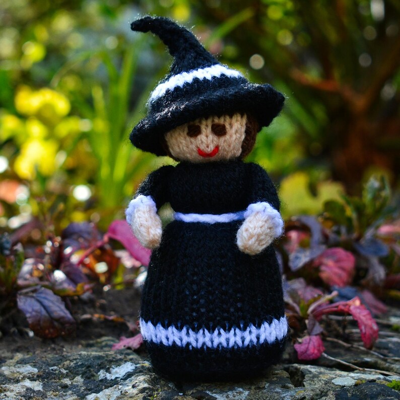 Halloween Witch Doll - Knitting Pattern - Knitted Witch - Halloween ...