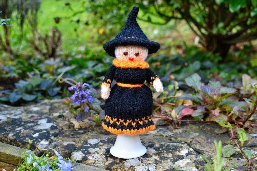 Halloween Witch Doll Knitting Pattern Egg Cosy Knitted Witch Halloween ...
