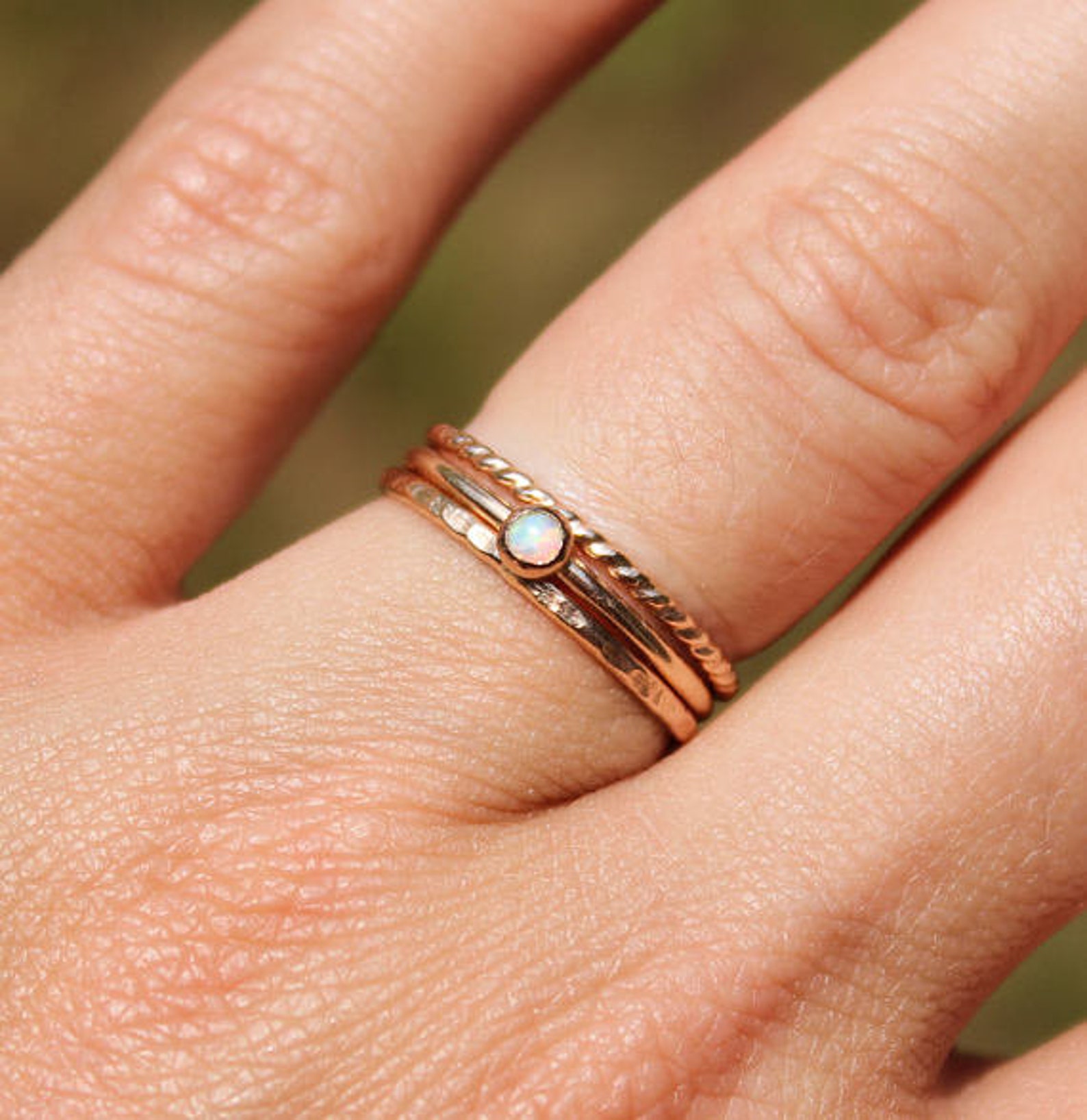 14K Rose Gold Filled Ring // Simple Rose Gold Ring // Hammered - Etsy