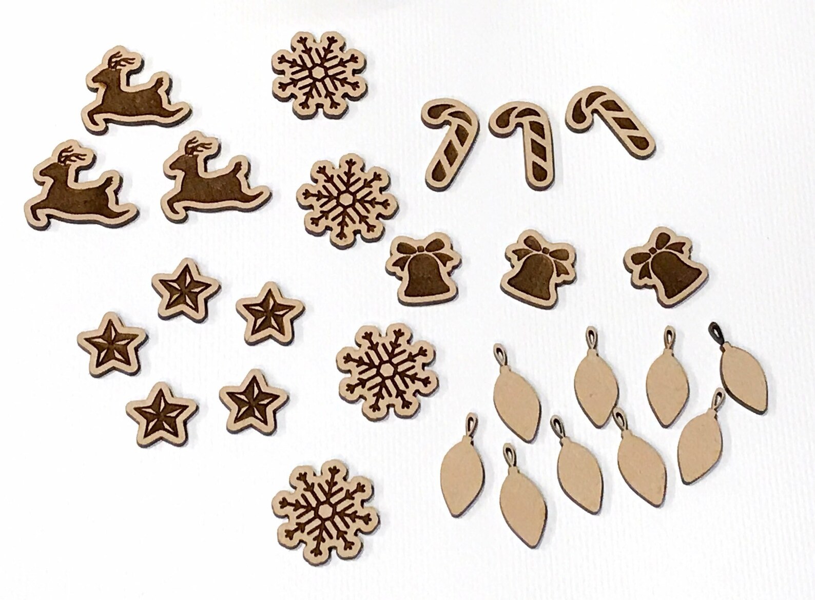 Mini Liquor Bottle Christmas Tree Holiday Display 12 Bottle / - Etsy