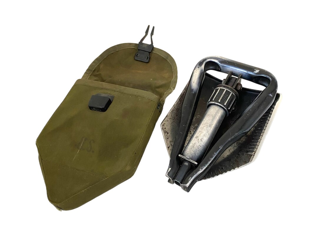 Vintage // US Military Collapsible Tri Fold Shovel & Pouch ...