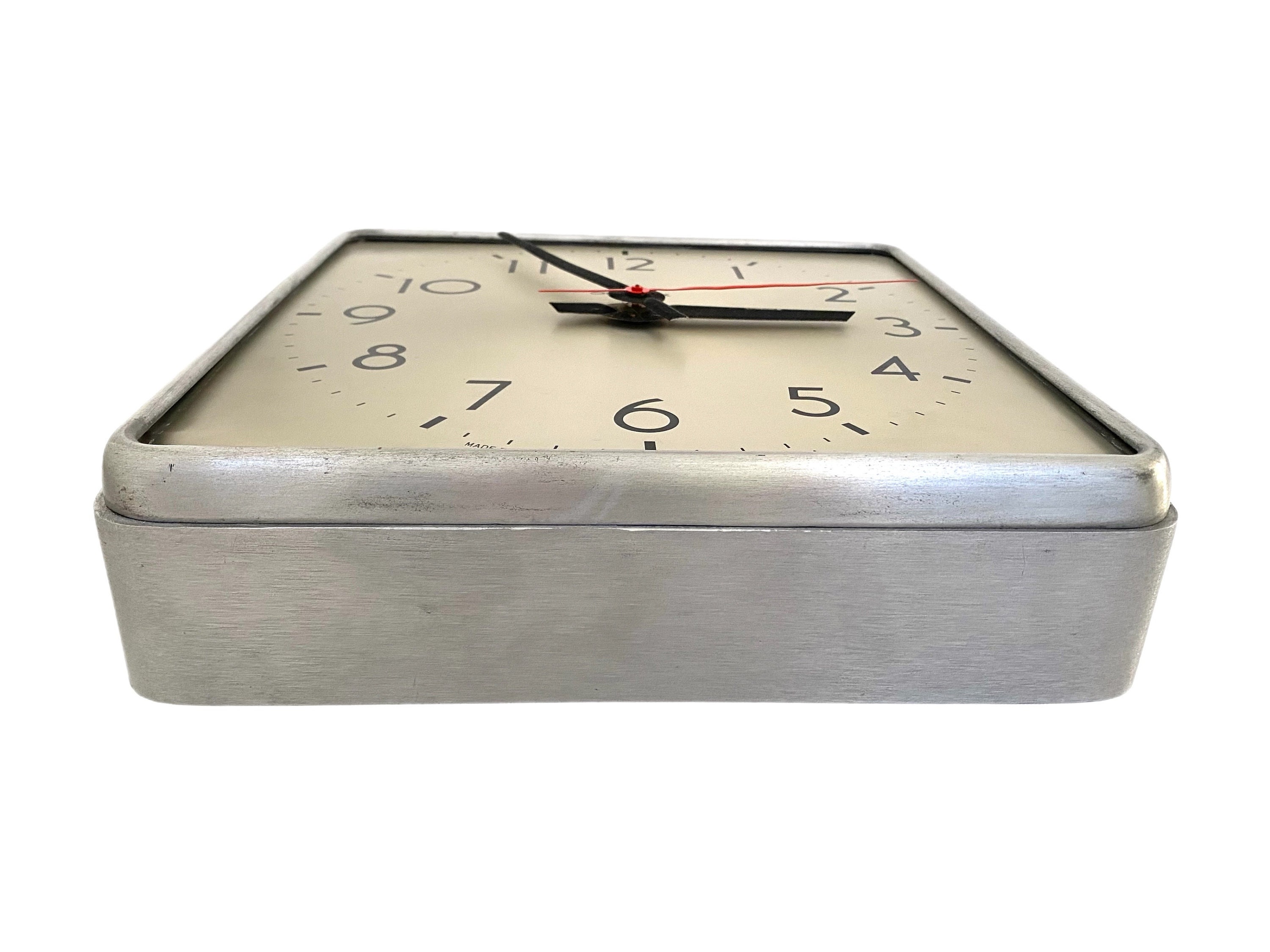 Vintage // Kitchen Wall Clock, MCM Industrial Simplex Wall-mounted ...