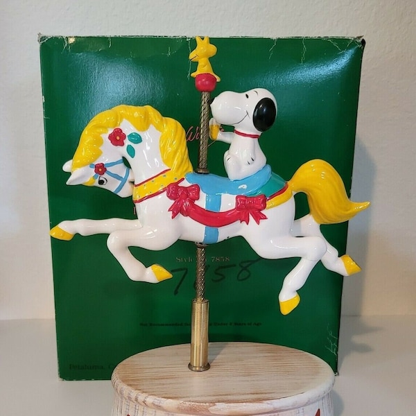 Snoopy Carousel - Etsy