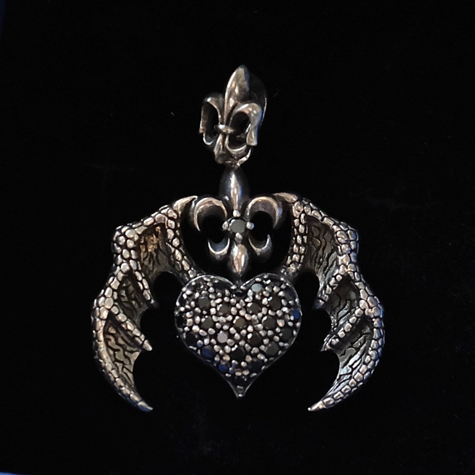 Handcrafted Vintage Sterling Silver Goth Heart With Bat Wings Fleur De ...