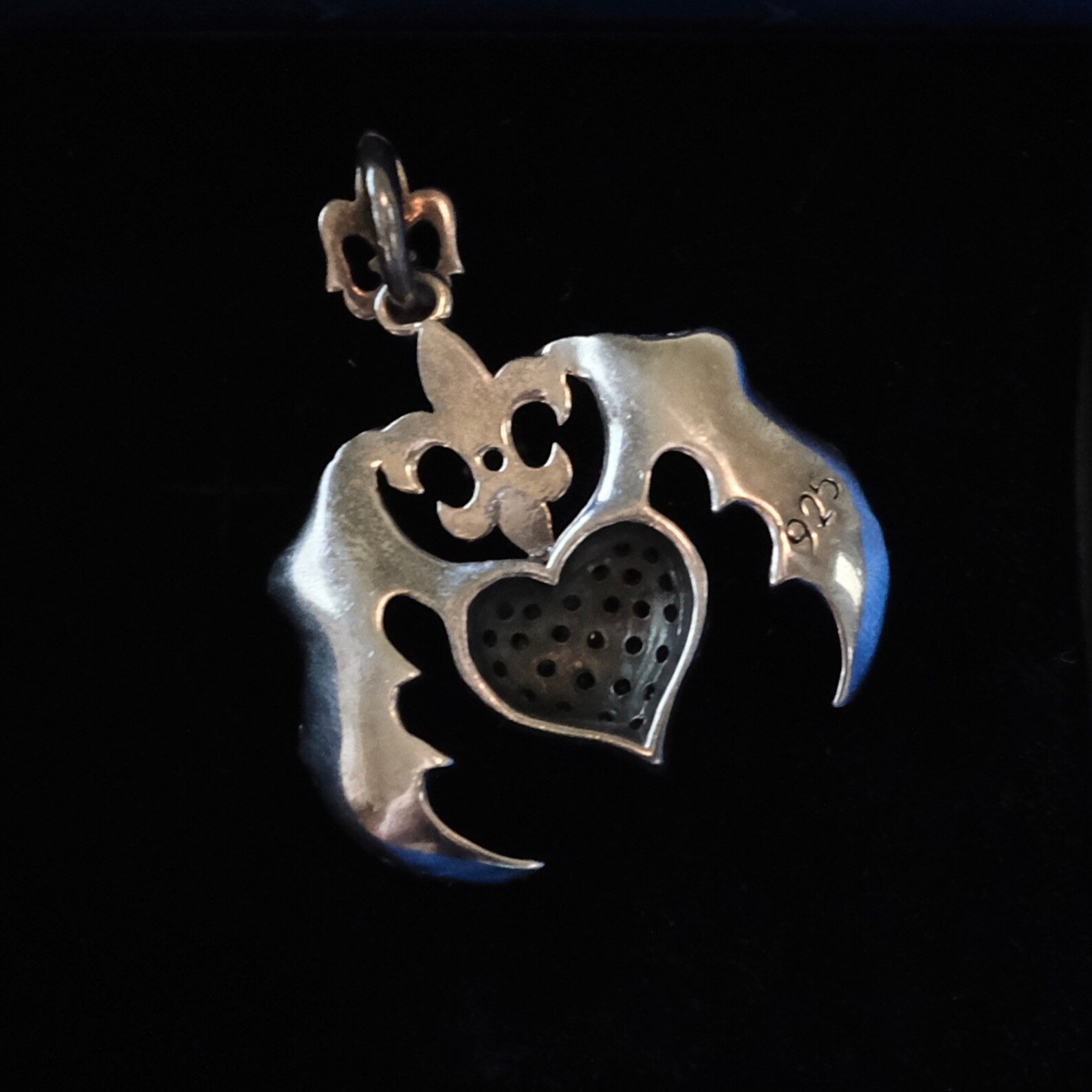 Handcrafted Vintage Sterling Silver Goth Heart With Bat Wings Fleur De ...