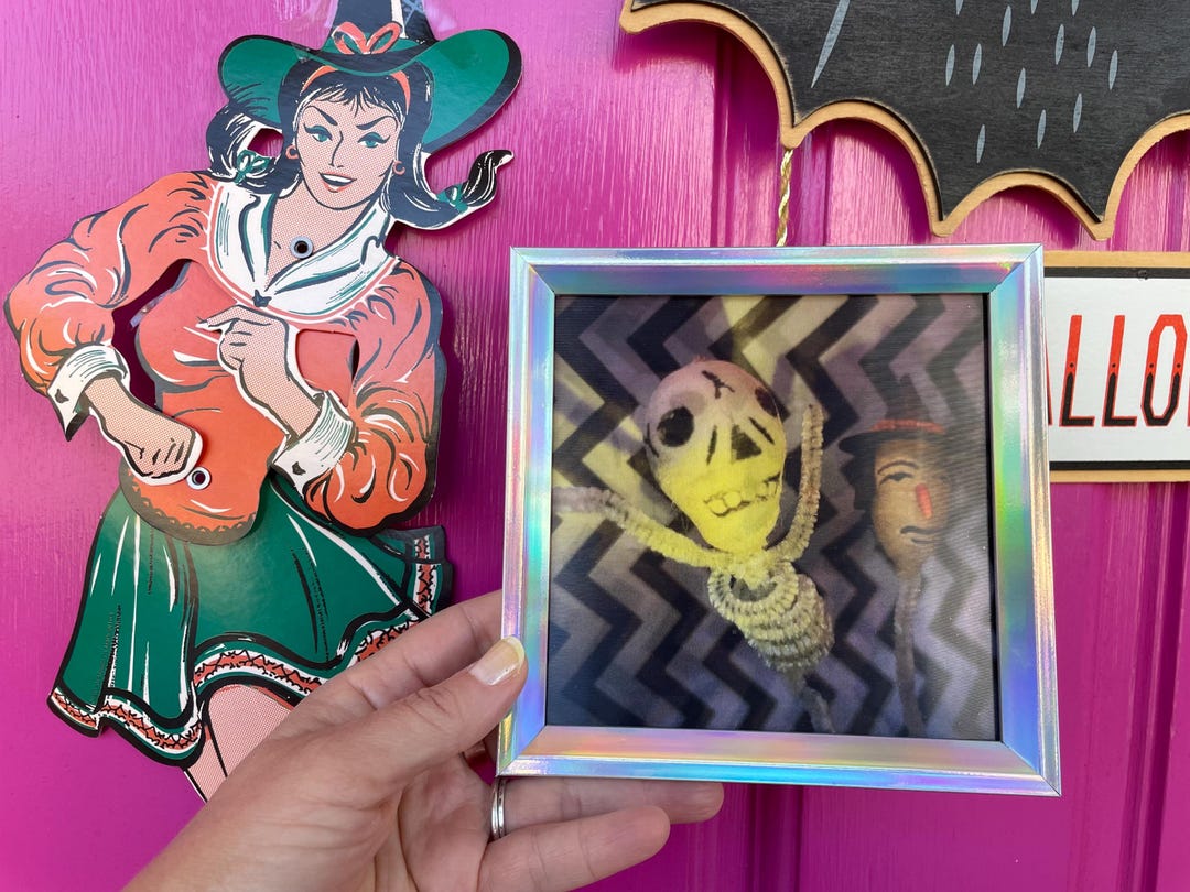 Vintage Halloween Tiny Skeleton & Little Witch Wiggle Picture Portrait ...