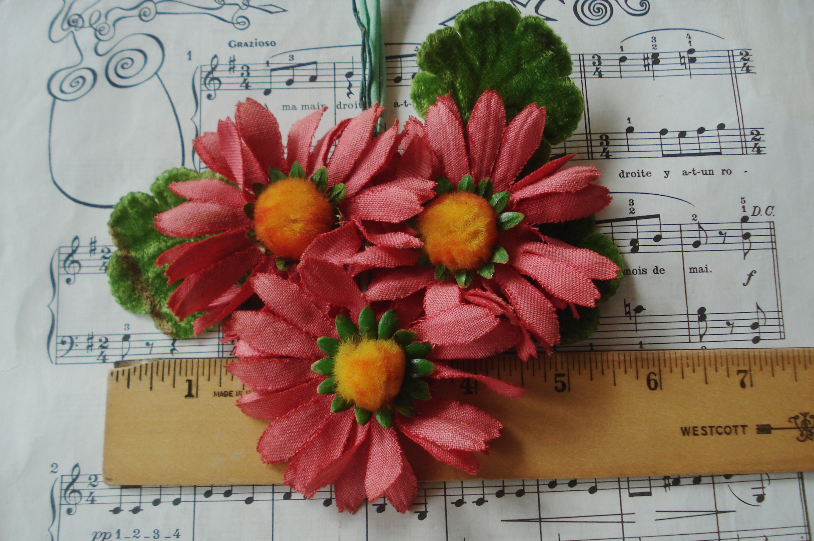 Vintage Muted Coral Red Daisy Flower Millinery Cloth Velvet | Etsy