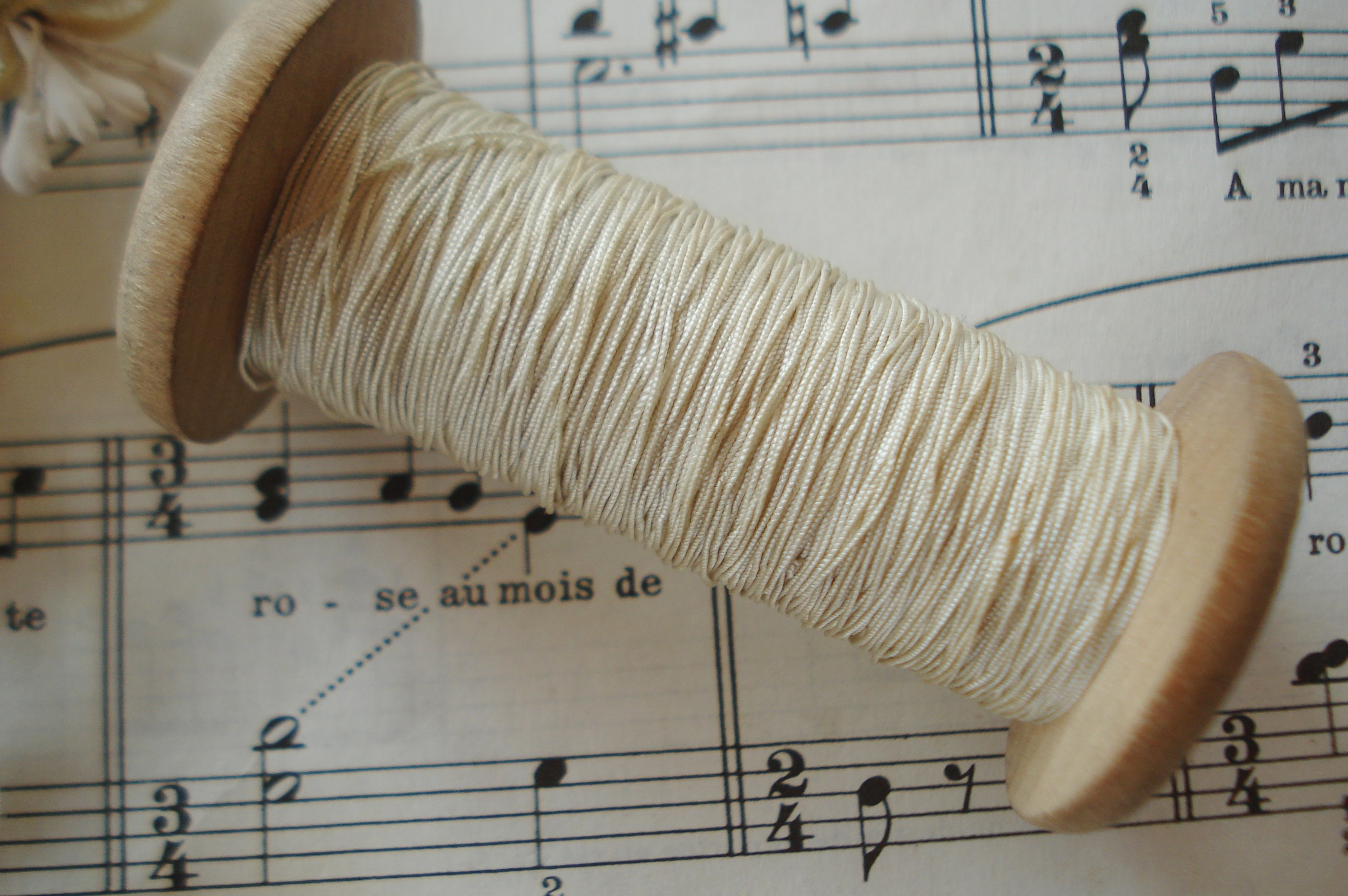 Vintage Wood Spool Soft Ivory Rayon Twist Thread Hand Sewing | Etsy