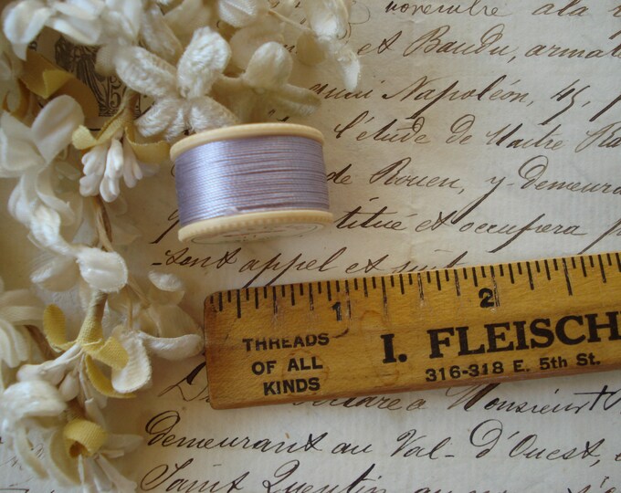 Vintage Coats & Clarks ONT Lilac Purple 91 Pure Silk Spool Buttonhole ...