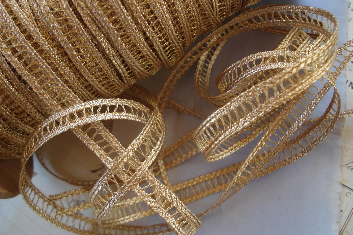 1y Vintage French 3/8 Gold Metallic Insert Lace Braid - Etsy
