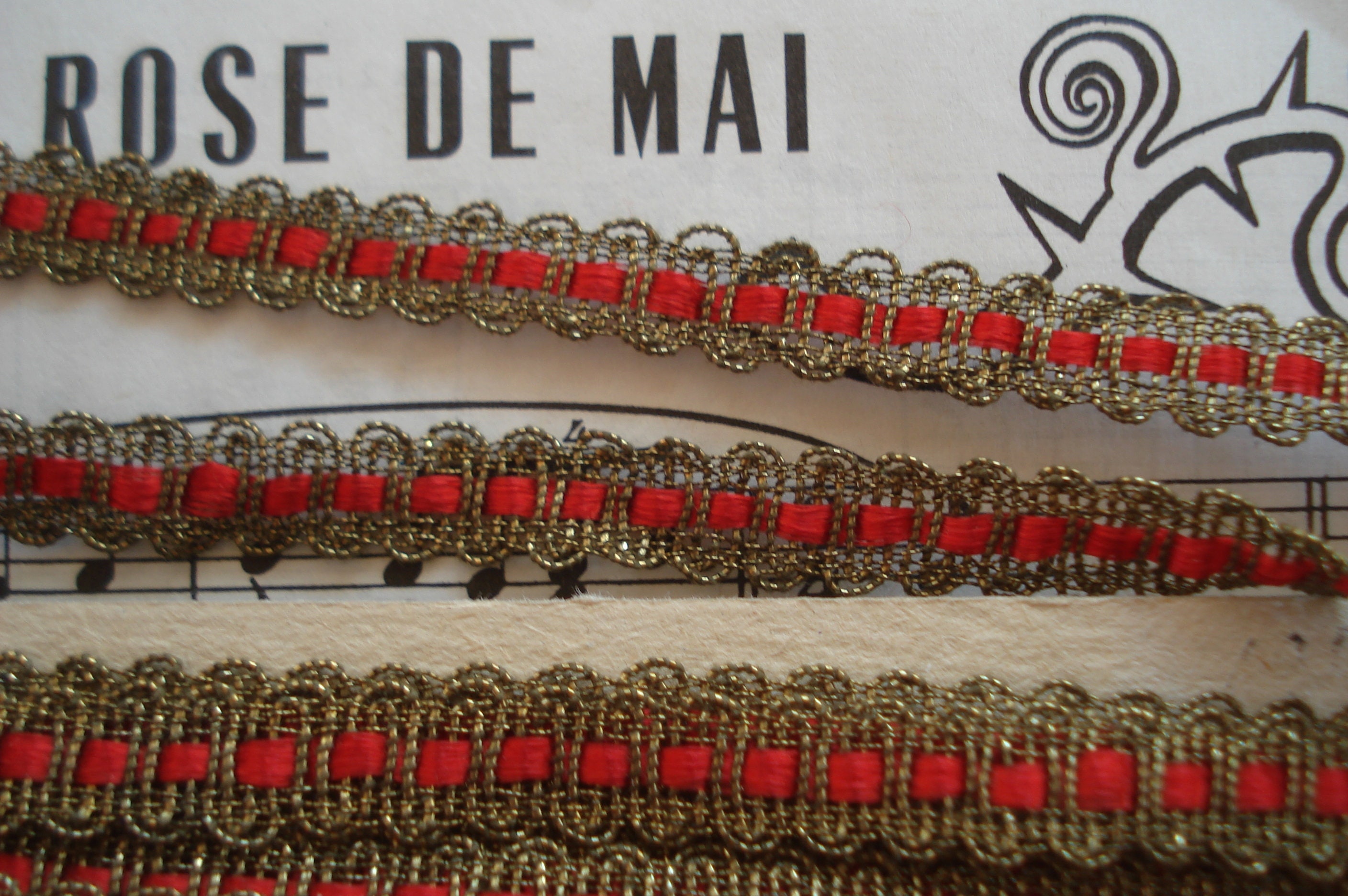 1y Vintage W Germany 3/8 Gold Metal Red Floss | Etsy