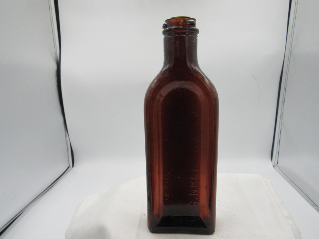 PA6 - 1920's Father John's Medicine Lowell, Mass 7 1/2 Inch Amber ...