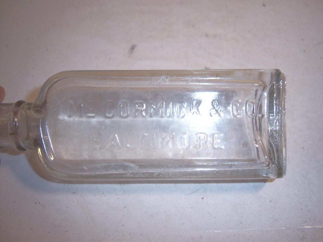PA4 - 1920's Mccormick & Co Baltimore MD 4 7/8 Inch Tall Clear Food ...