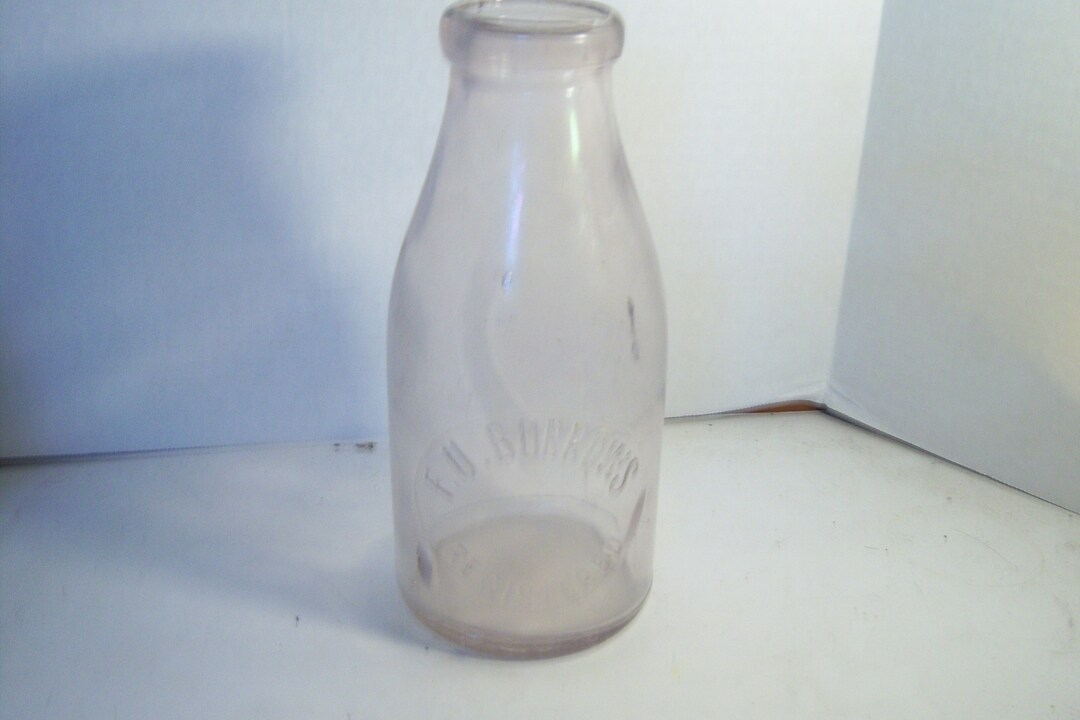 1890's F.U. Burrows Dairy 8 1/2 Inch Tall Light Purple Quart Milk Dairy ...