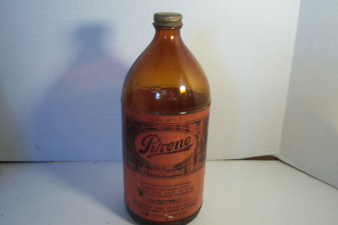 1930's Pyrene Fire Extinguishing Liquid Newark NJ Paper Label 9 1/8 ...