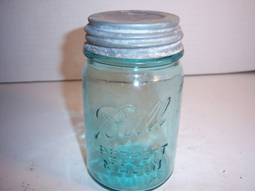PA4 - 1920's Ball Perfect Mason Ball Blue Pint Fruit Jar 5 1/4 Inches ...