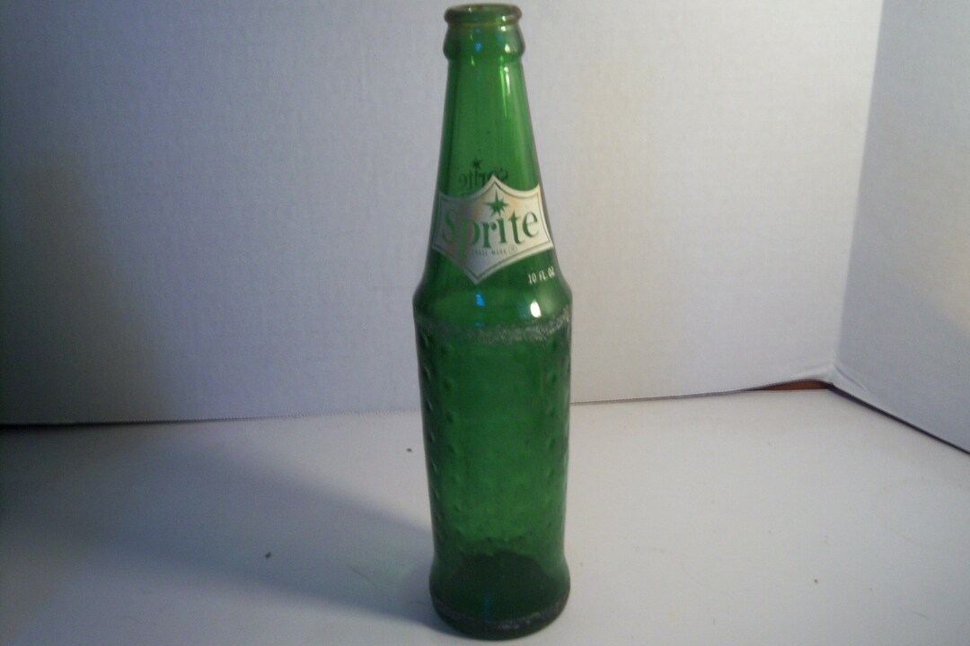 1970's Sprite Hawaii National Park 9 5/8 Inch Tall Green Acl Soda Tonic ...
