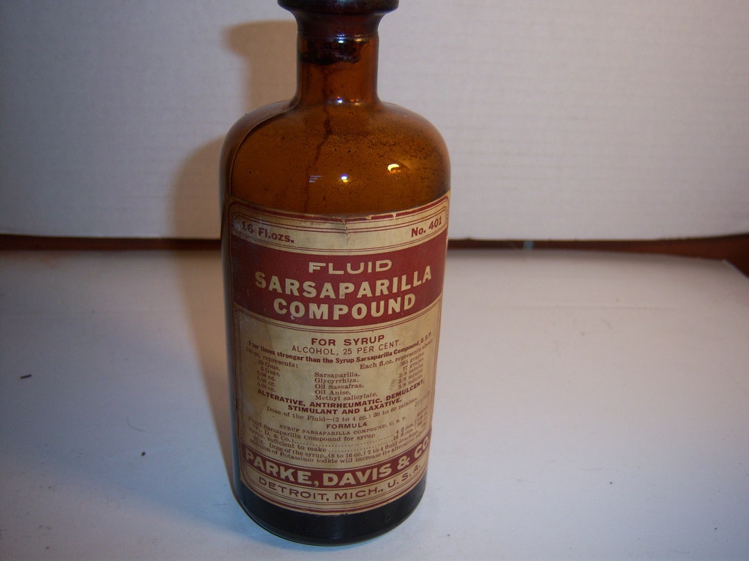 BW 1920's Parke Davis & Co Detroit, Mich Sarsaparilla Compound Medicine ...