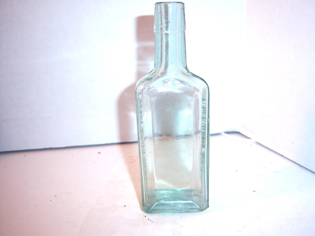 PA2 - 1890's Chamberlain's Bottle Made in USA Des Moines, IA 5 7/8 Inch ...