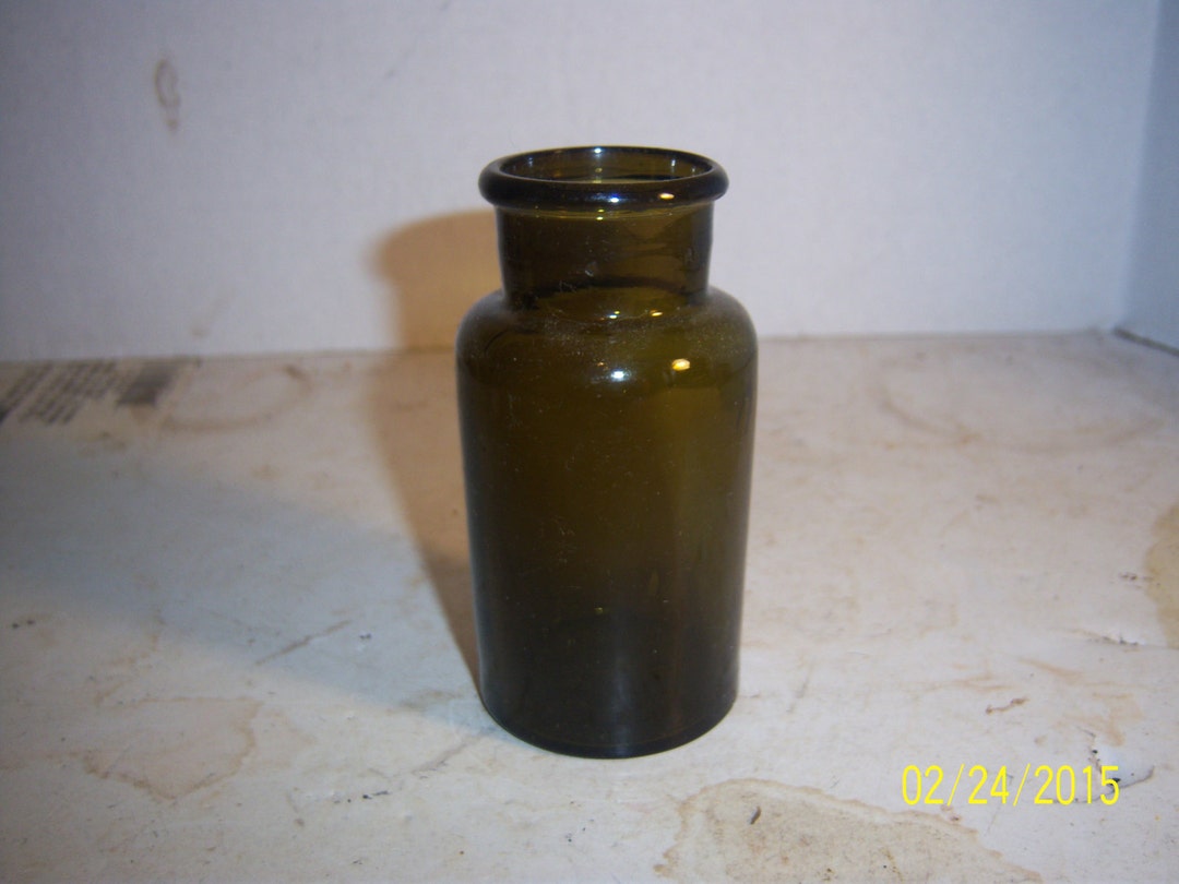 1870's Olive Green Utility 3 3/4 Inch Olive Amber Medicine Refired ...