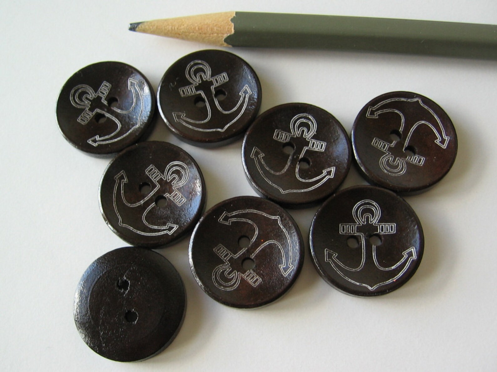 12 Wood Anchor Buttons 20mm or 3/4 - Etsy
