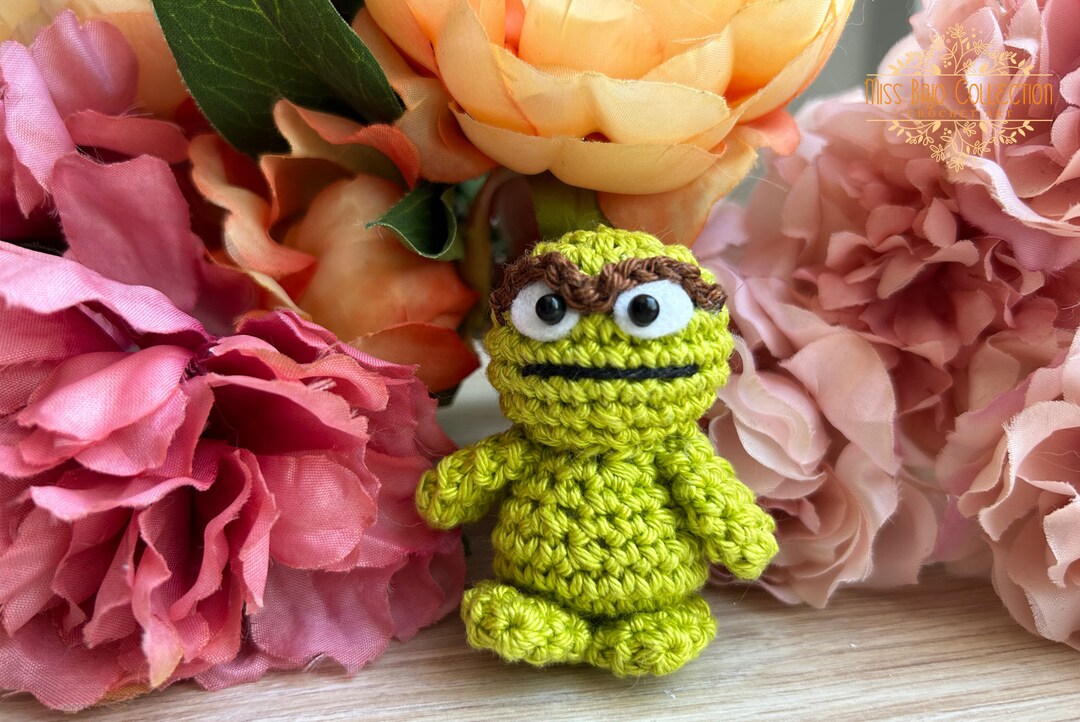 Inspiration Green Monster Garbage Can - Etsy