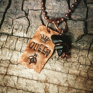 Queen Bee Necklace - Etsy