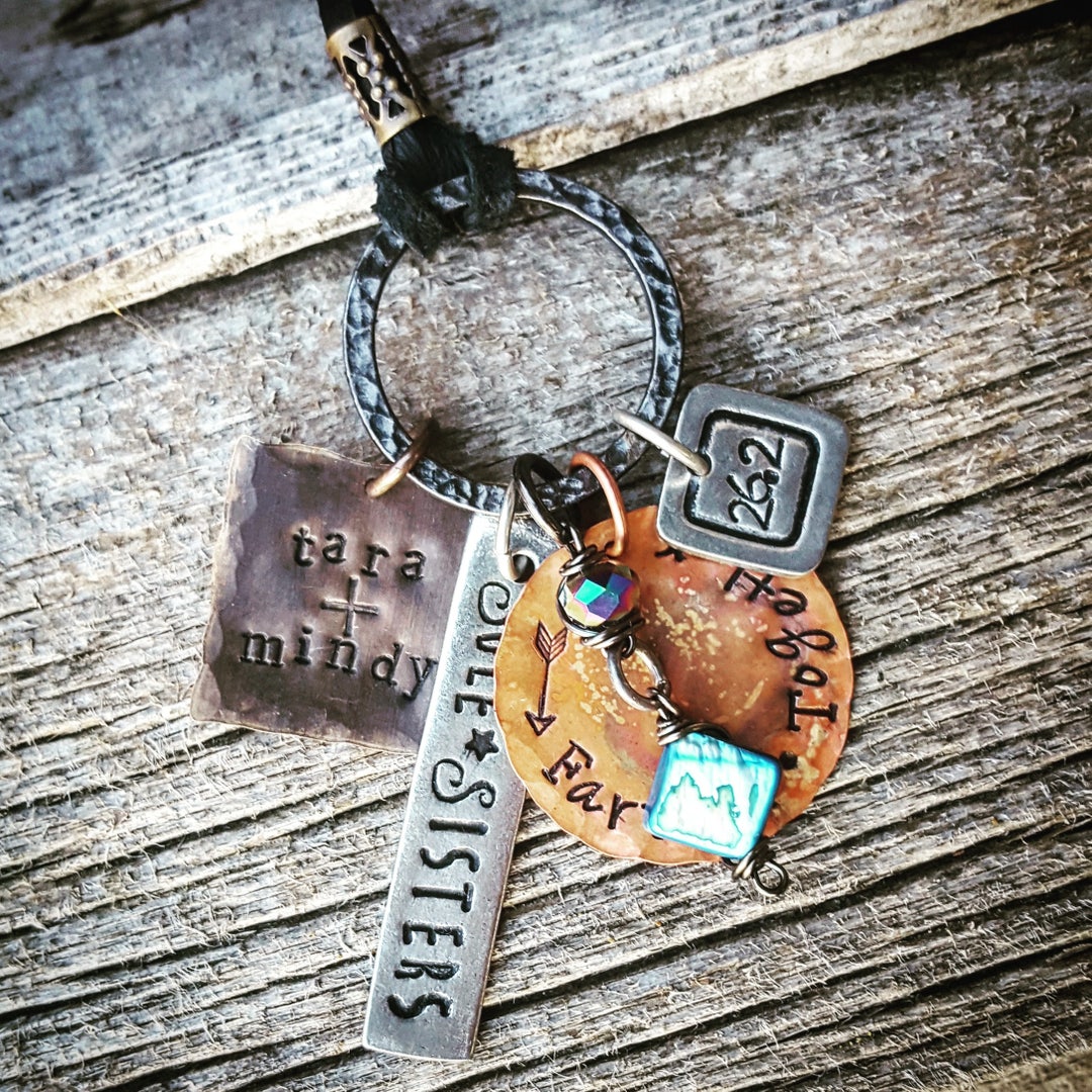 Sole Sister; Marathon Necklace - Etsy