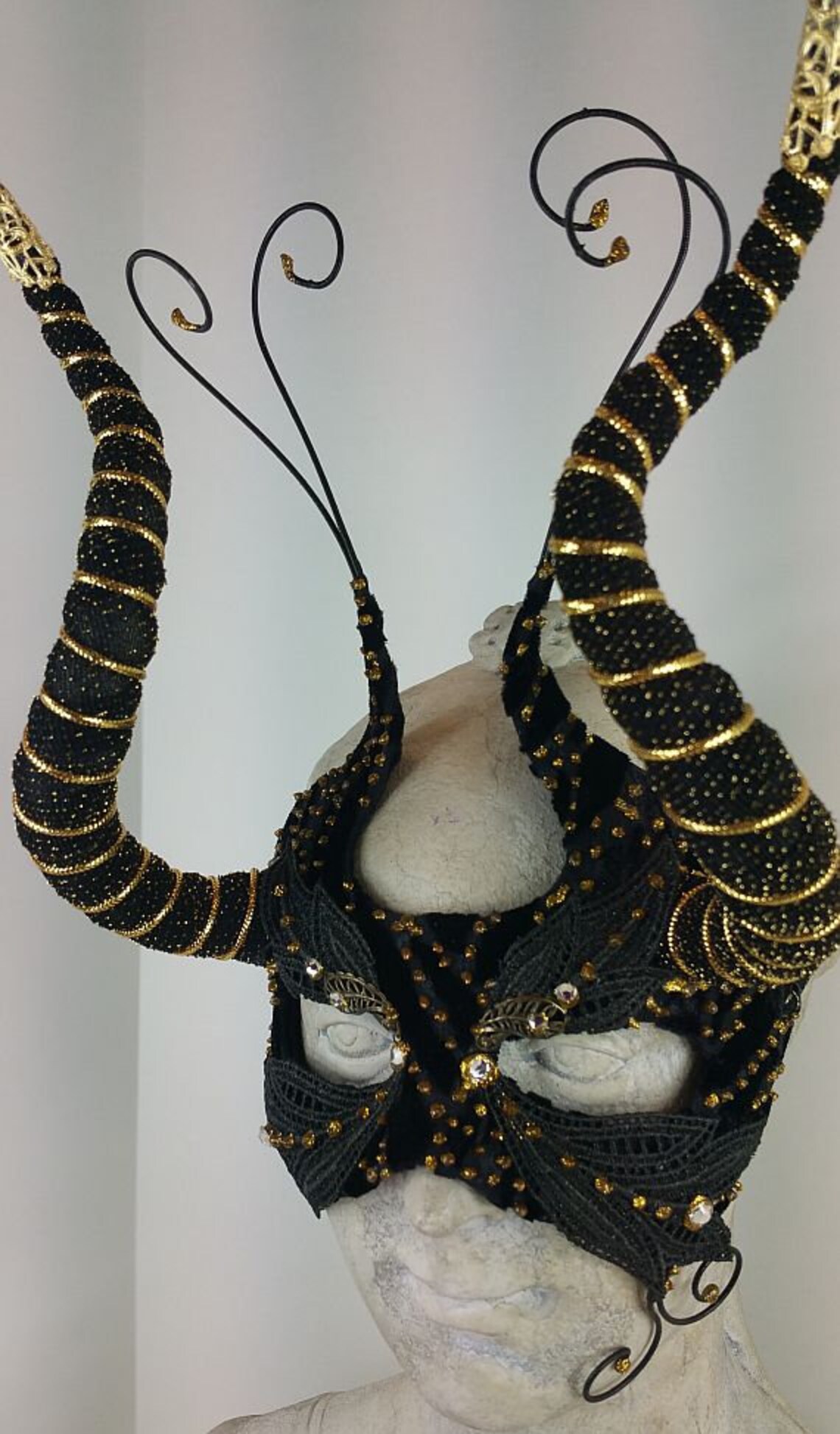 Masquerade Mask Horned//halloween Masquerade Mask//mardi Gras | Etsy