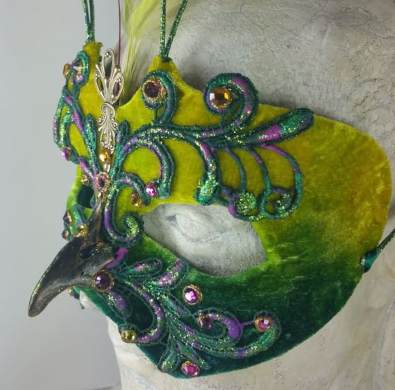 Bird Masquerade Mask//Masquerade Mask Bird//Masquerade | Etsy