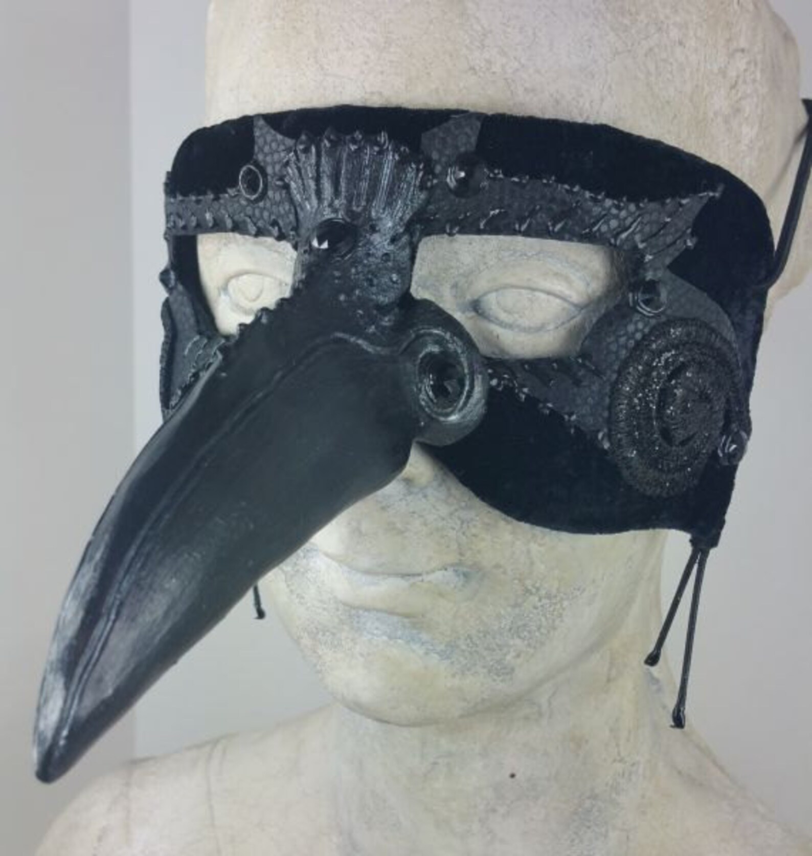Raven Masquerade Mask Black//black Masquerade Mask//masquerade - Etsy