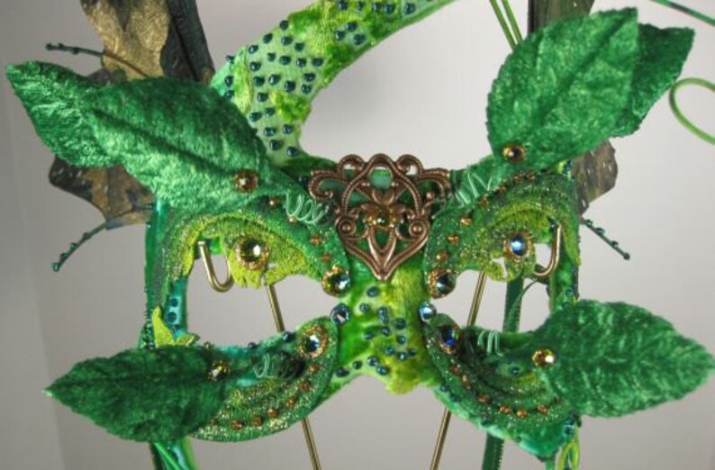 Green Masquerade Mask//masquerade Mask//mask//masquerade Ball - Etsy