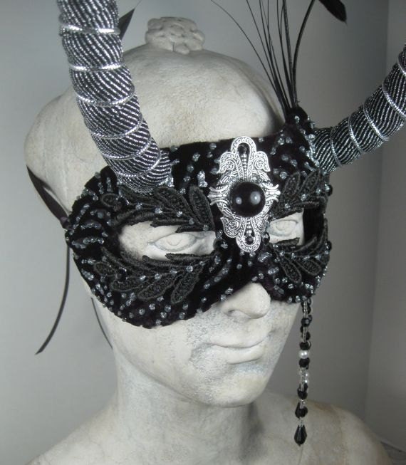 Black and Silver With Pearls Masquerade Mask//masquerade Ball | Etsy