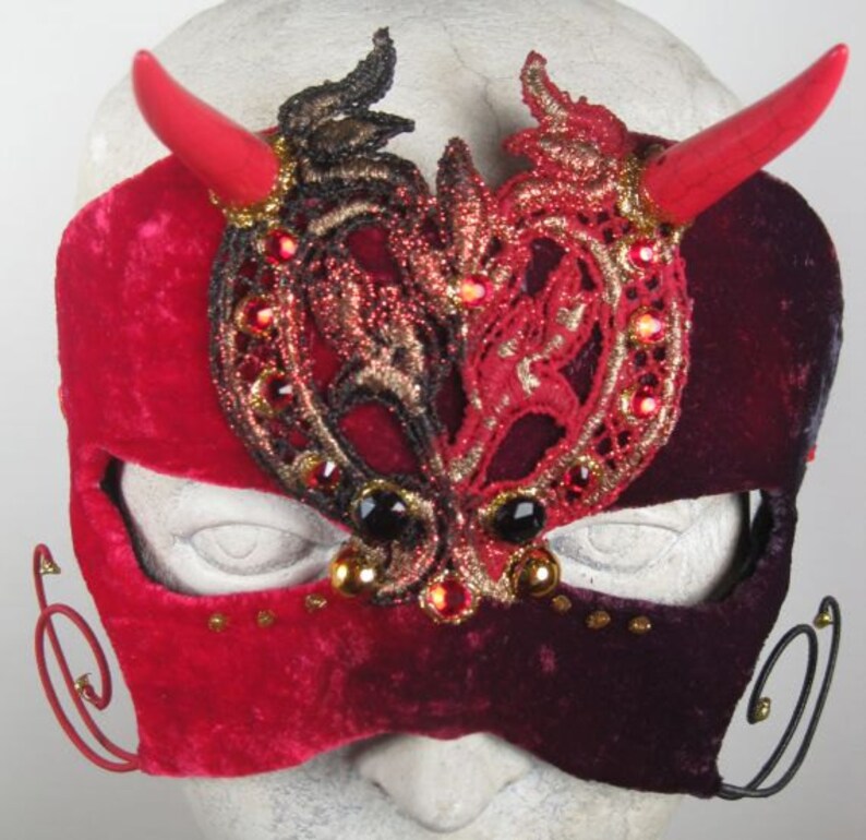 Red Devil Masquerade Mask//masquerade Ball Mask//mens - Etsy