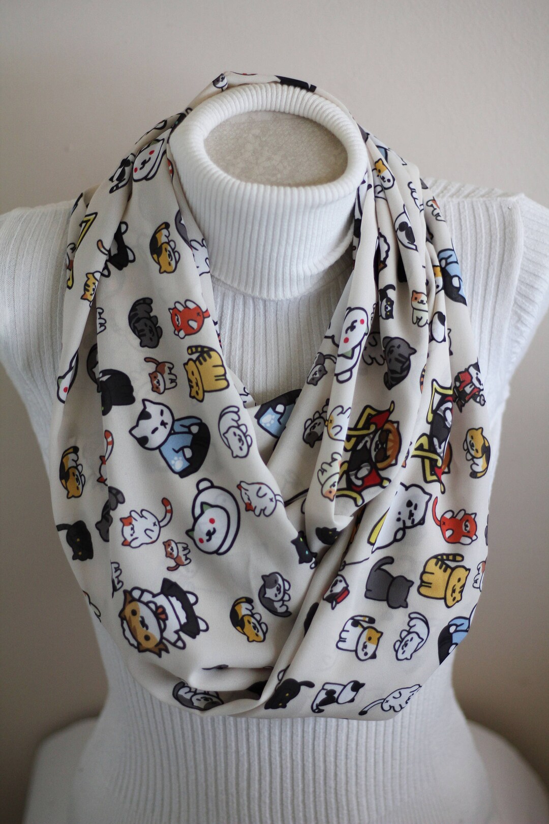 Neko Atsume Scarf Funny Cat Tubbs Infinity Scarf Neko Cat Lover Gift ...