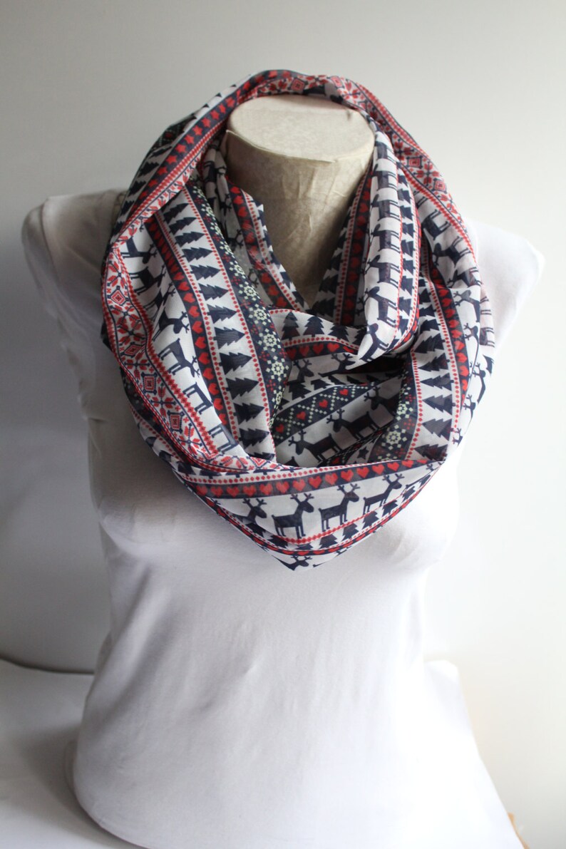 Deer Scarf Christmas Scarf Nordic Scarf Deer Infinity - Etsy
