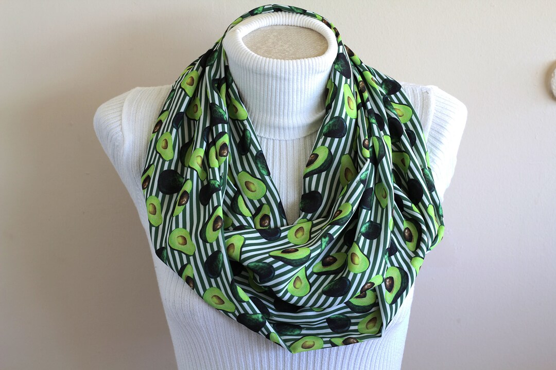 Avocado Scarf, Vegan Gift - Foodie Gift Avocado Lover Infinity Scarf ...