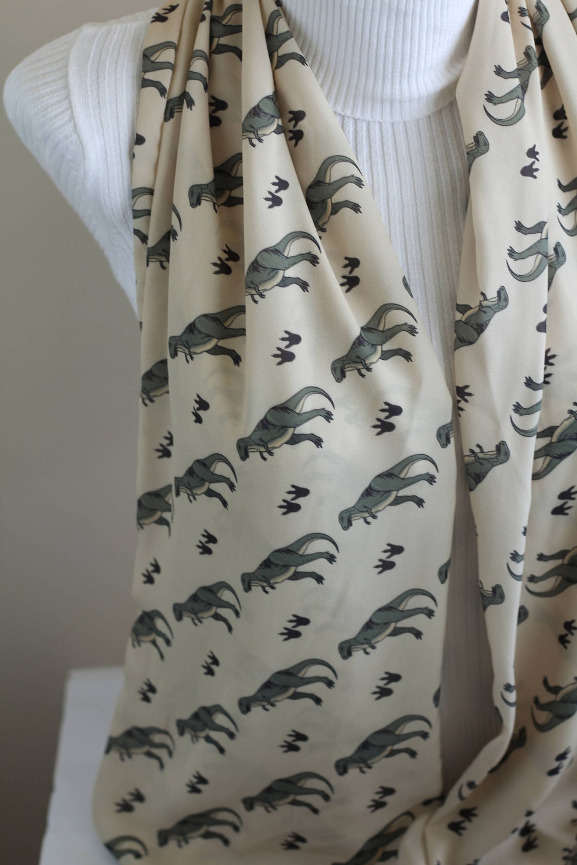 Dinosaur Scarf, T-rex Scarf - Dinosaur Fossil Infinity Scarf Dinosaur ...