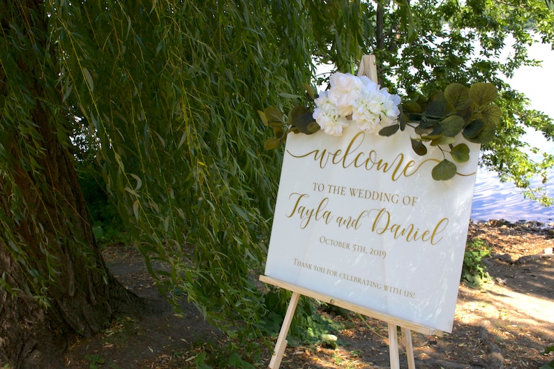 White Acrylic Wedding Welcome Sign 18 X 24 - Etsy