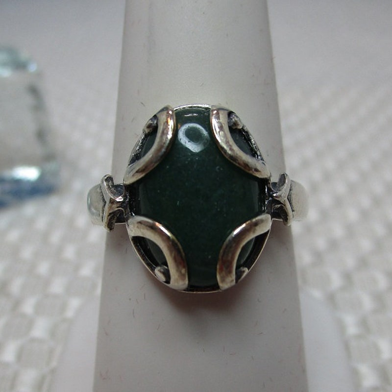 Oval Cabochon Ring - Etsy