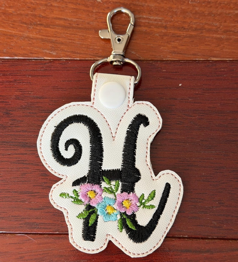Personalized Floral Initial Keychain, Monogram Keychain, Custom Letter ...