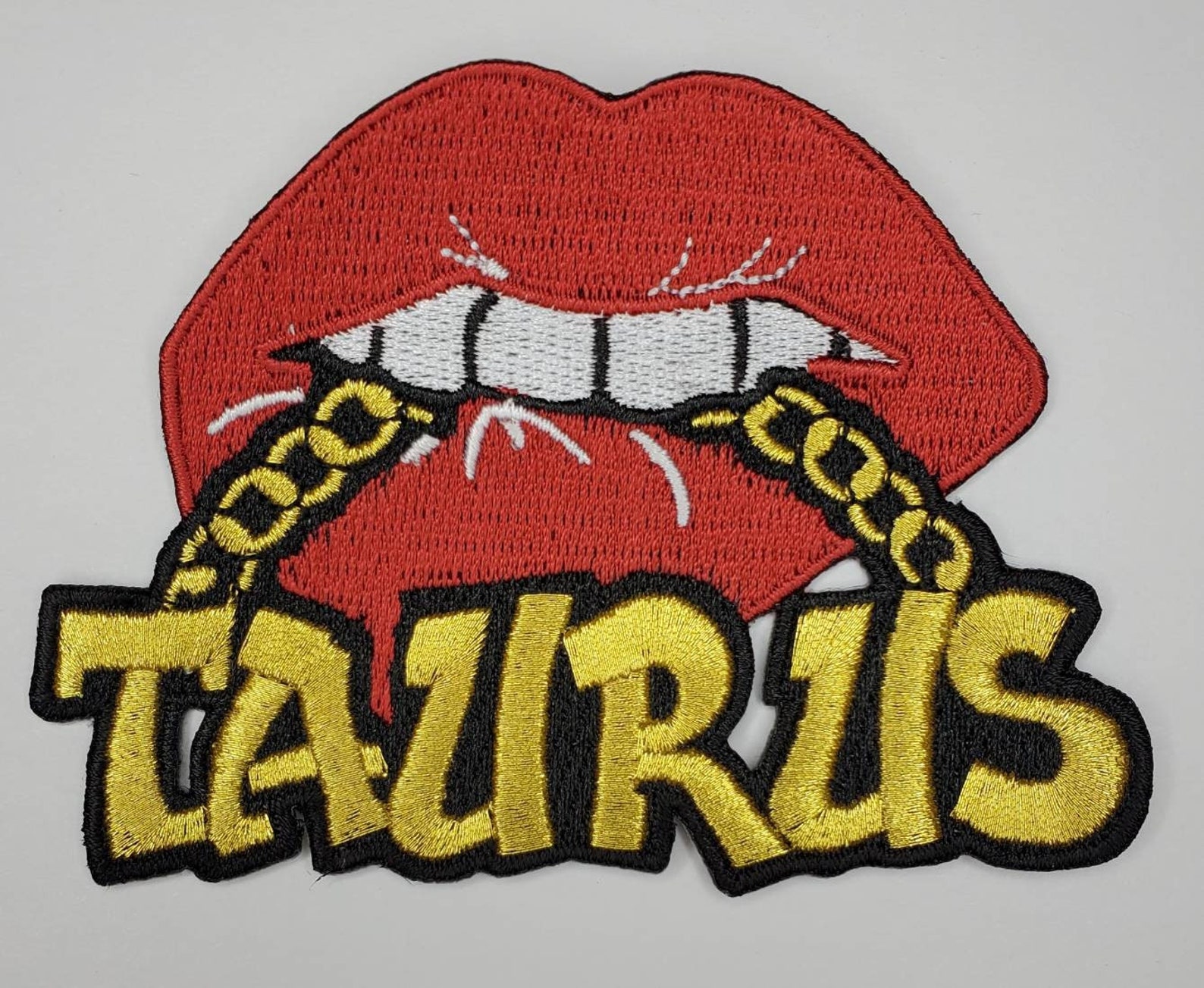 Poppin' Red Lip taurus W/gold Metallic - Etsy