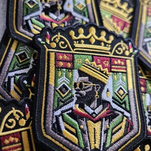 Heraldic Patch,(1-pc) "monarch's Reign" Embroidered Patch: the Black ...