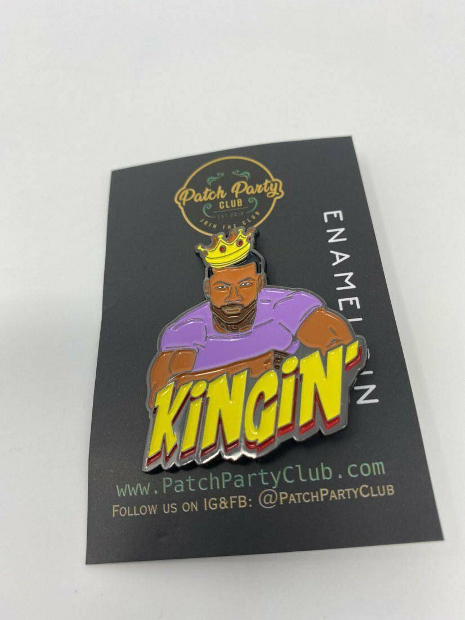Cool Enamel Pin for Men, "kingin" Exclusive Lapel Pin, Black King Pin ...