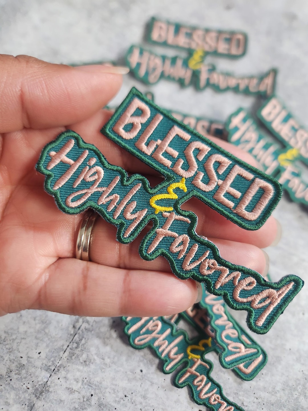 Patch Party Club,(green/beige) "blessed & Highly Favored" 1-pc, Sz 3 ...